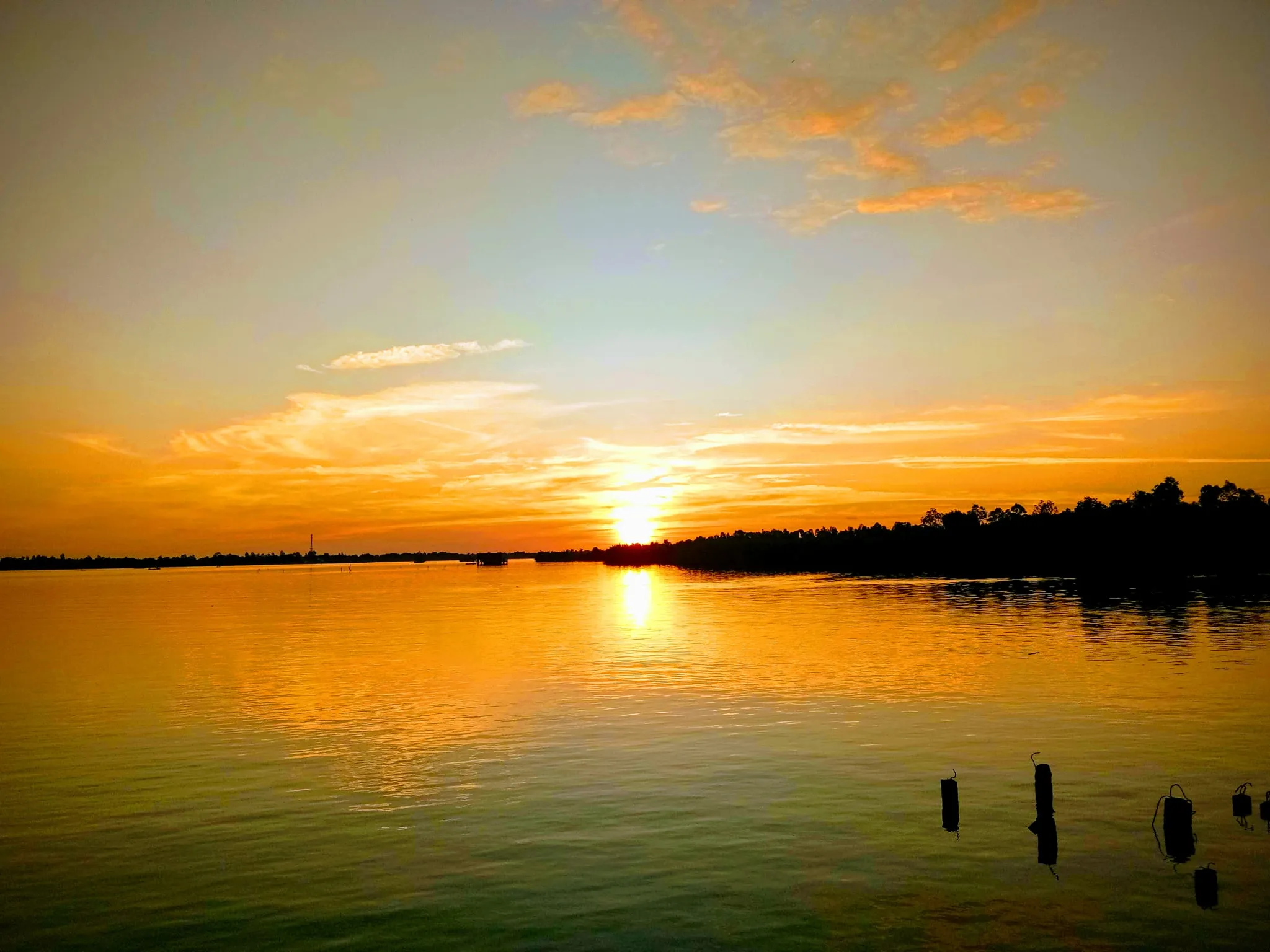 Explore Thi Tuong Lagoon: An Unforgettable Experience - iGuide | iGuide