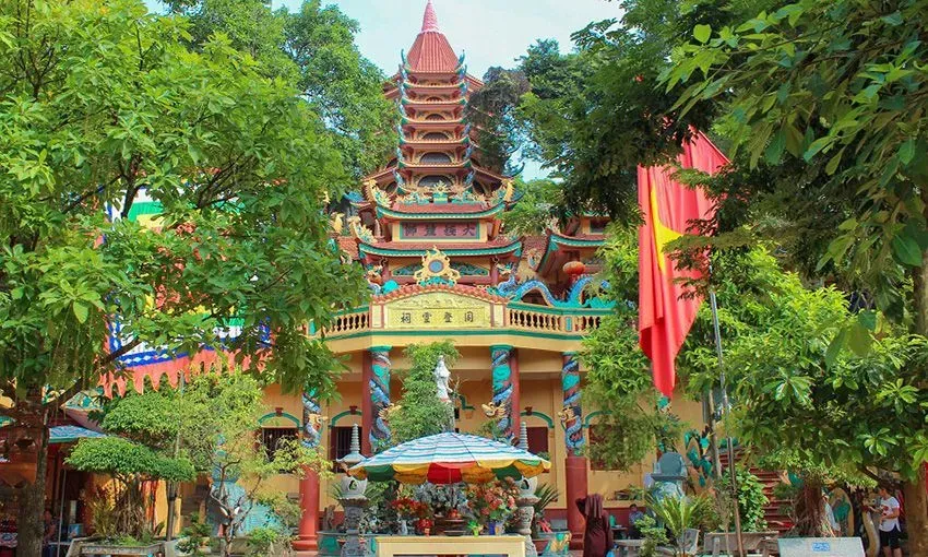 Visit the Dong Dang Lang Son Mother Temple | Immerse in Spiritual ...