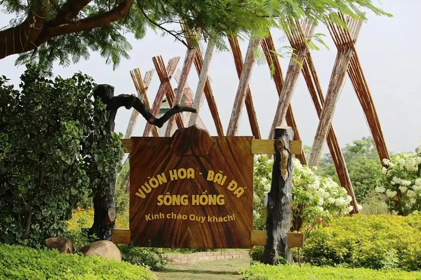 Red River Stone Garden 하노이 | iGuide