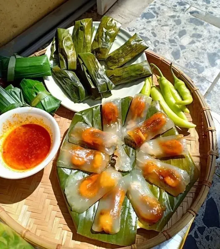 Hue Culinary Wonder - Banh Bot Loc | iGuide | iGuide
