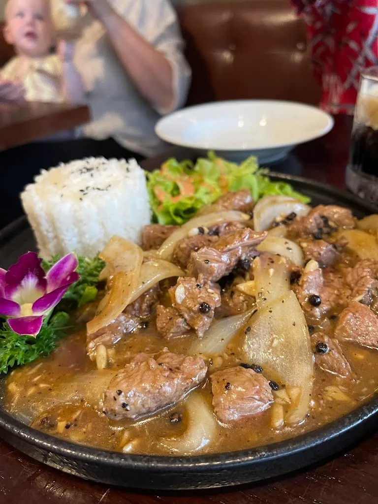 Hoang’s Kitchen -Vietnamese cuisine & Vegan food | iGuide
