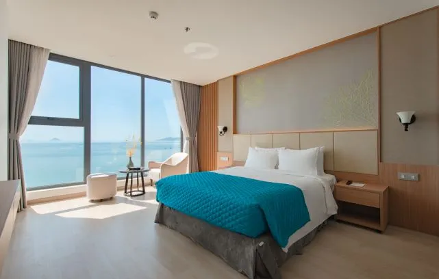 NAVADA BEACH HOTEL | iGuide