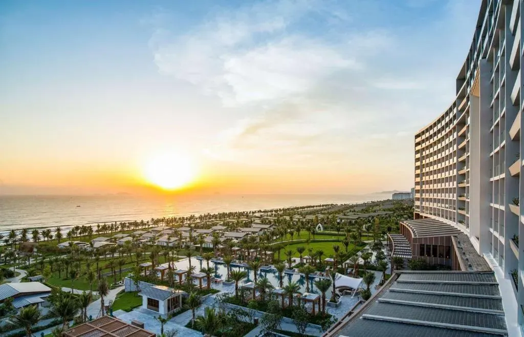 Experience Radisson Blu Cam Ranh Resort - World-Class Dining ...