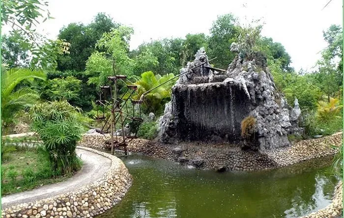 Tien Lang Mineral Spring - Hot Mineral Bath Spot in Hai Phong | iGuide ...