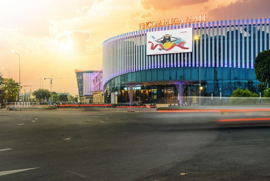 Vincom Mega Mall Smart City | iGuide